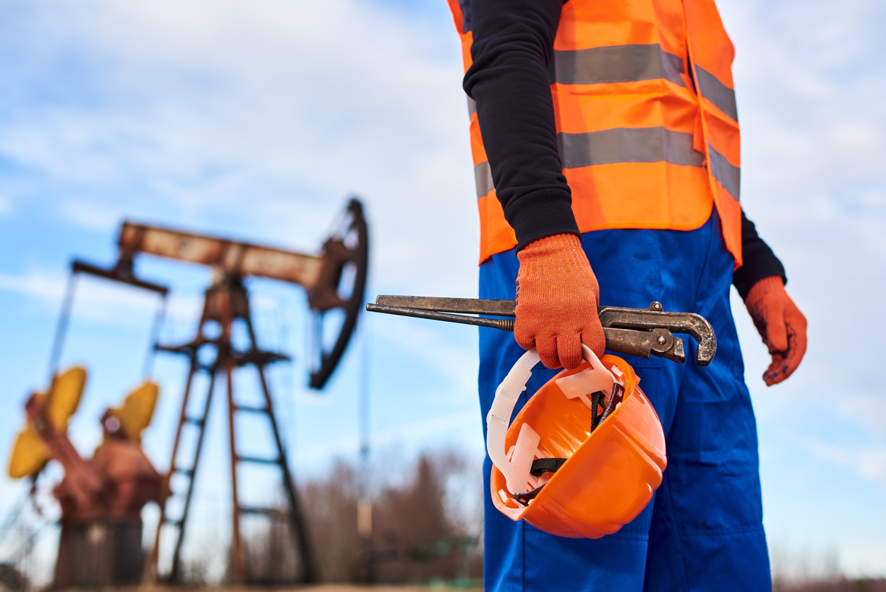 5 Ways To Effectively Manage Oil Field Service Technicians 5-ways-to-effectively-manage-oil-field-service-technicians